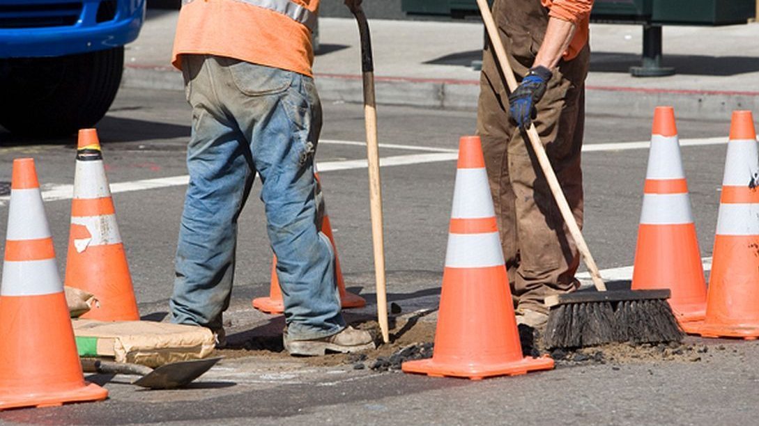 Vo Vrakuni začína hlavné mesto s opravou na Hradskej ulici - Bratislavskykraj.sk