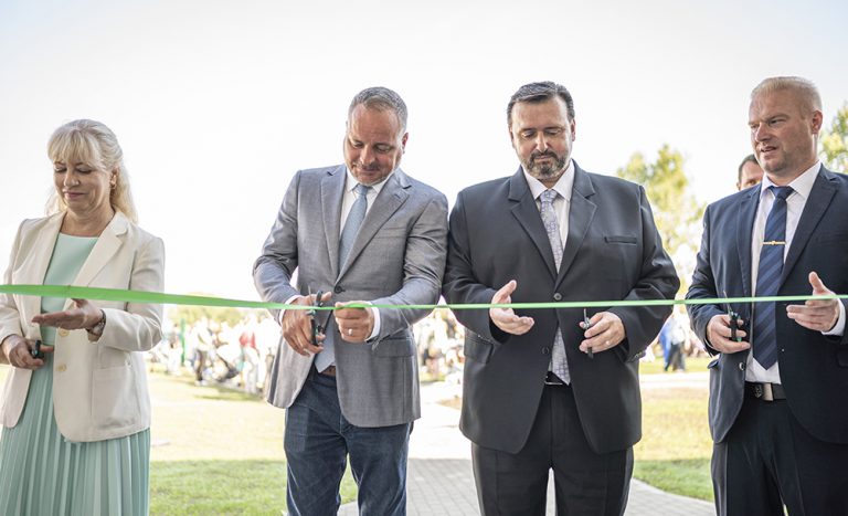 Slovenský Grob má úplne novú základnú školu (VIDEO) - Bratislavskykraj.sk