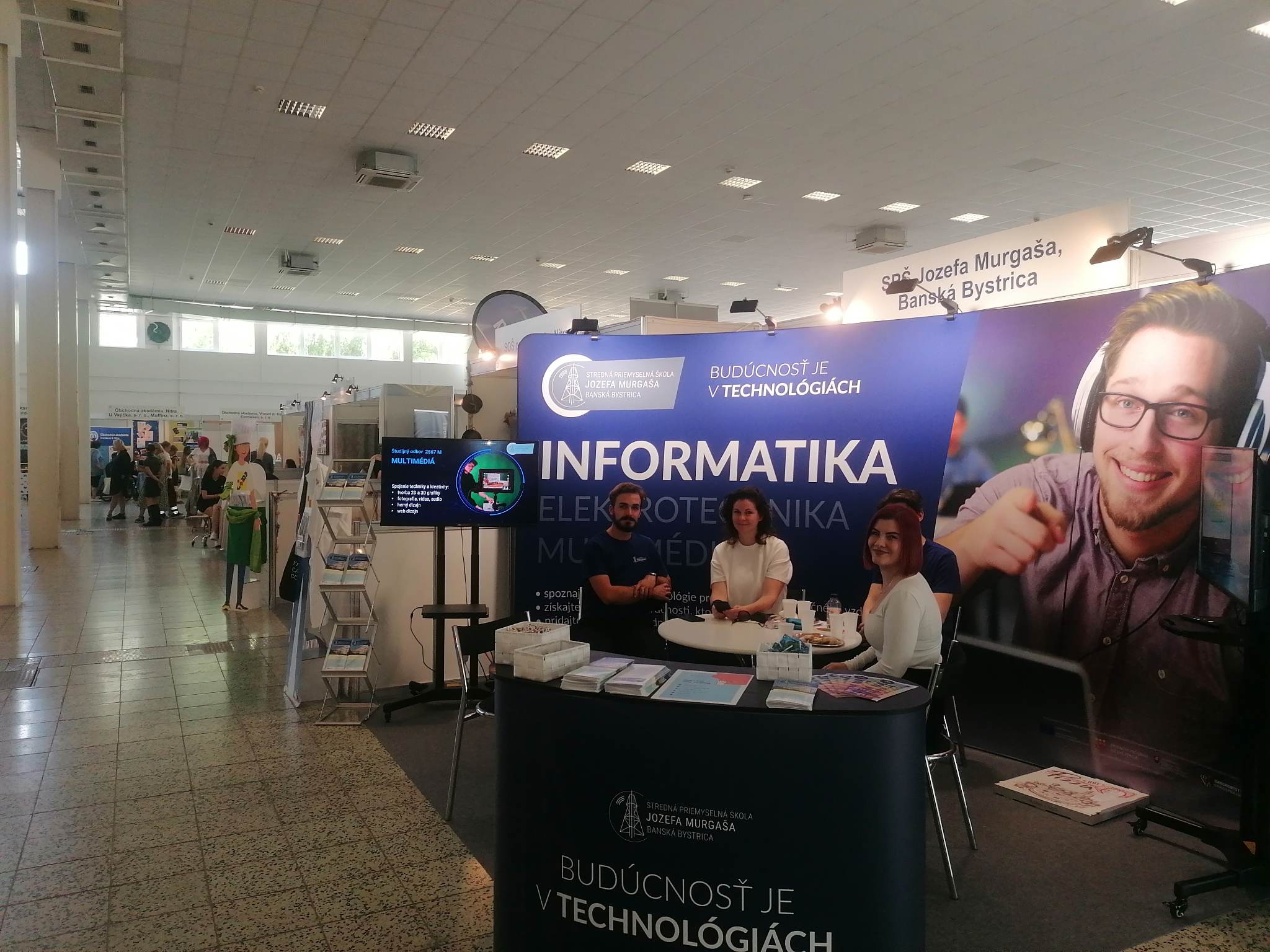 Školy z celého Slovenska predstavili svoju činnosť na výstave Mladý tvorca 2023 ...