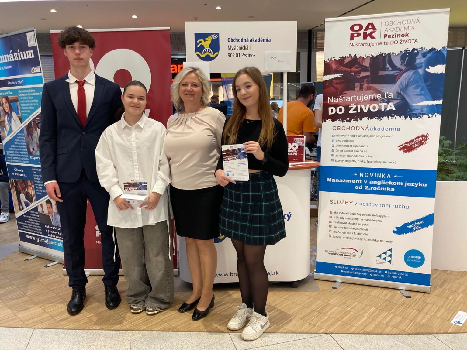 Obchodná akadémia a Stredná odborná škola podnikania a služieb sa spoja ...