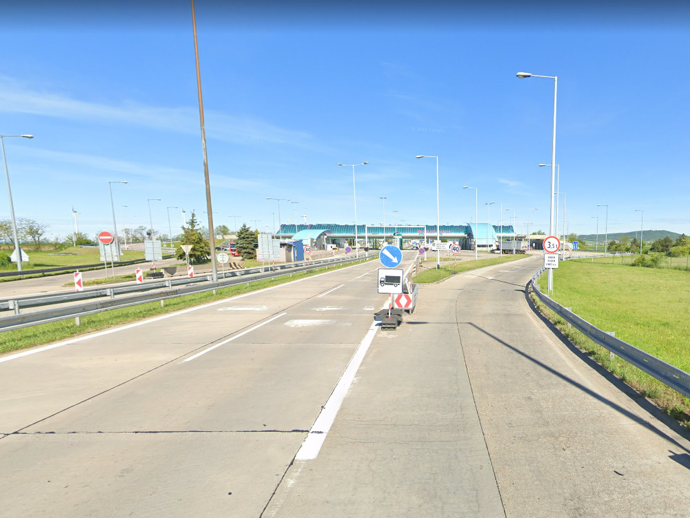 V pondelok 29.7. začína oprava vozovky na hraničnom priechode Jarovce ...